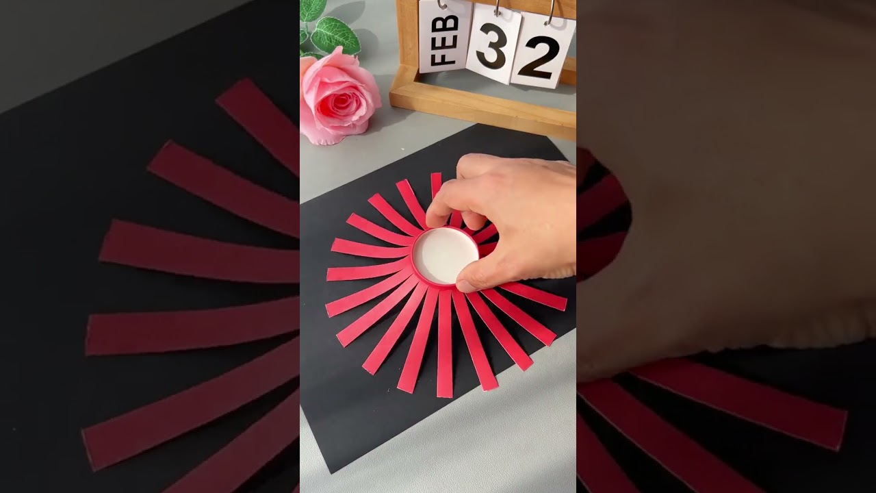 You can make a simple and beautiful Lantern Festival lantern with just two paper cups. Come and try