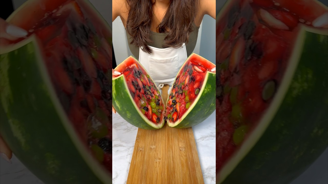 This fresh fruit Watermelon Jelly is perfect for summer!😍
