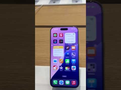 iPhone 16e & 16 Plus at Apple Store London | Hands-On Look