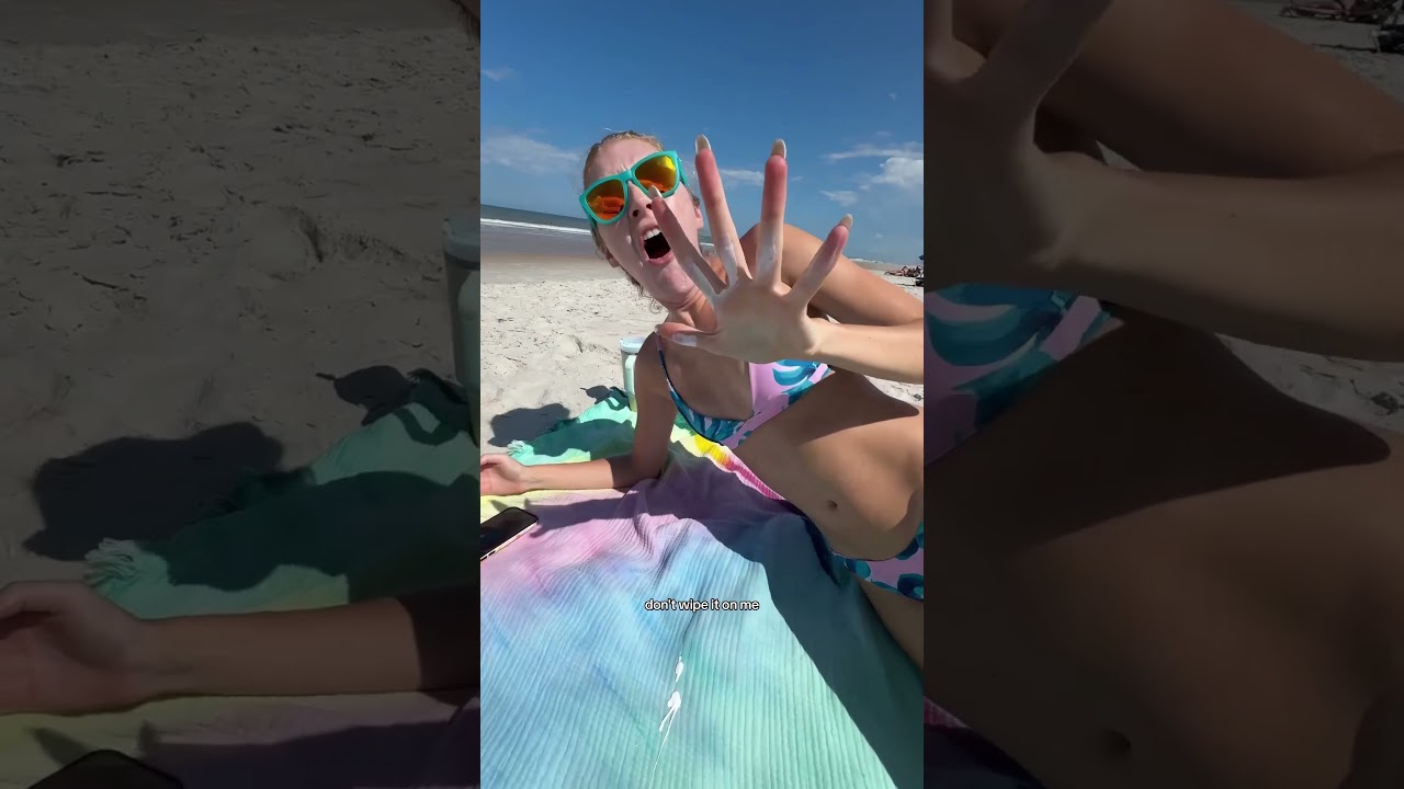 Pretending there’s bird poop 💩 #prank #pet #viralvideo #foryoupage #fyp