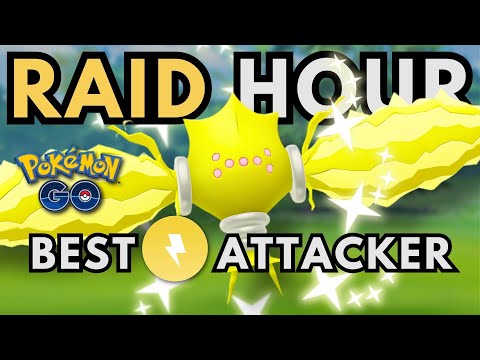 LIVE Playing Regieleki Raid Hour in Pokémon GO!
