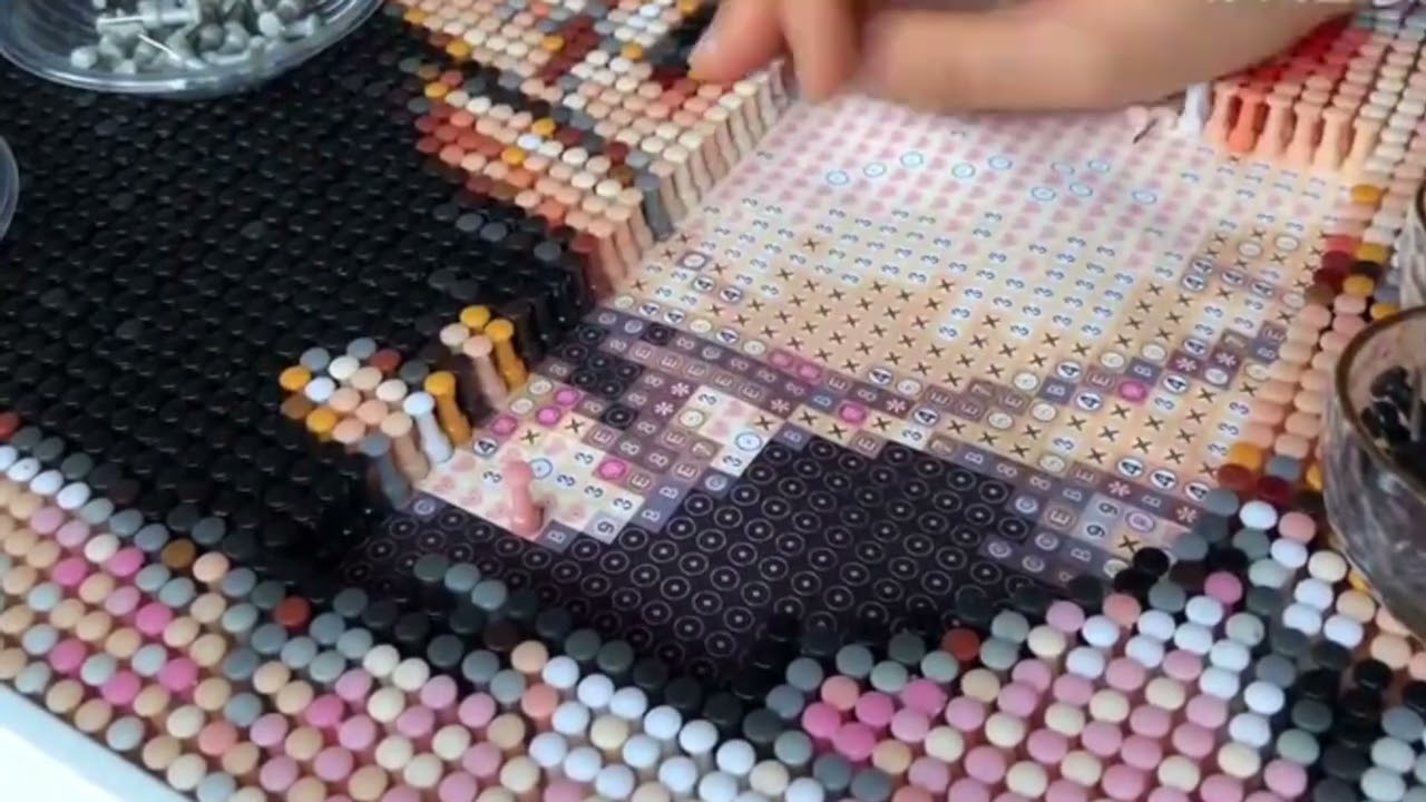 Push Pin Portrait - DIY Pushpin Painting - Sperical Gift for Who You Love