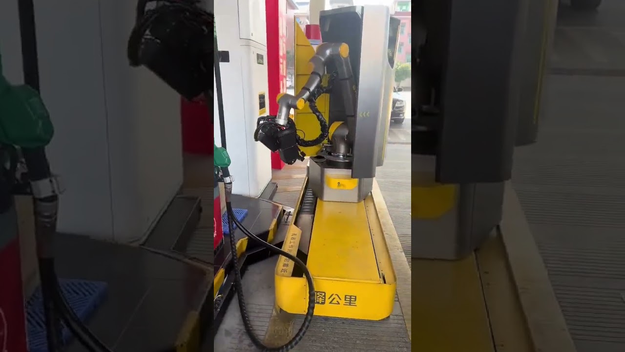 Robot Refuels Car at Sinopec Station in China — The Future Is Now | China Tech Hub