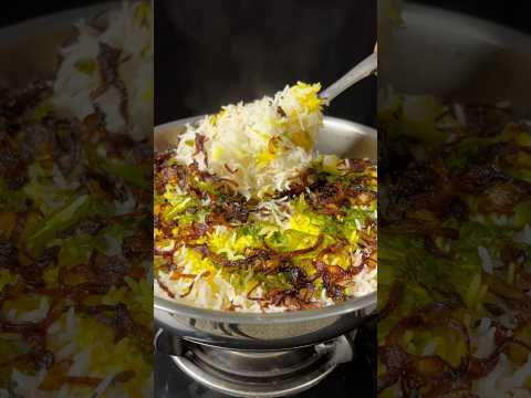 Paneer Biryani #paneerbiryani #biryanirecipe #paneerrecipe #vegbiryani #shorts #cooking #asmrsounds