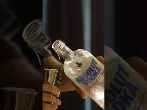 How to make the Absolut Vodka Tonic! #cocktail #recipe #absolut