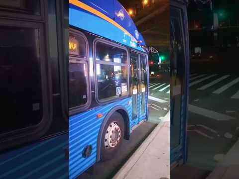 MTA NYC BUS: 1049 Bx36 @ Tremont & Boston