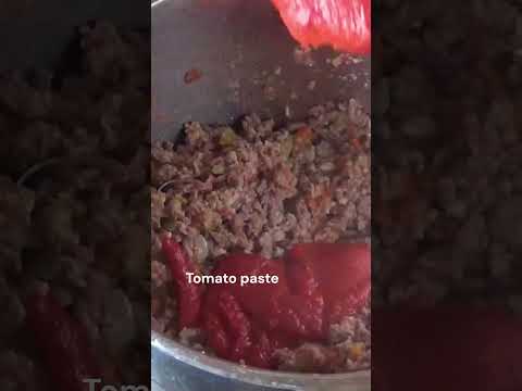 Is this REAL Bolognese Sauce? Who can tell me?