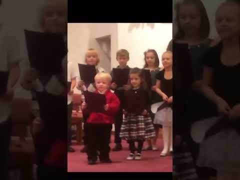 Choir Boy Shouts in Choir/Chorus! ππ€£