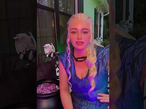 Daenerys Targaryen Costume #daenerystargaryen #gameofthrones #daenerys #halloween #halloween2024
