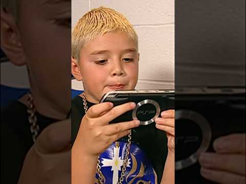 Dom Dom plays PSP 🎮