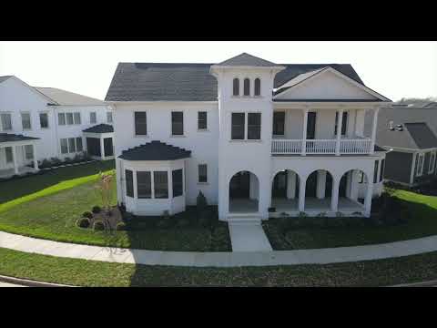 Welcome to 11416 River Beauty Loop in Norton Commons