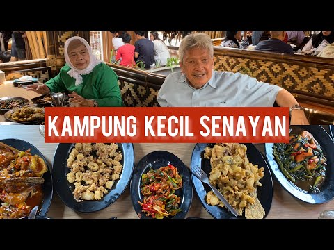 MERAYAKAN ULANG TAHUN DI KAMPUNG KECIL SENAYAN