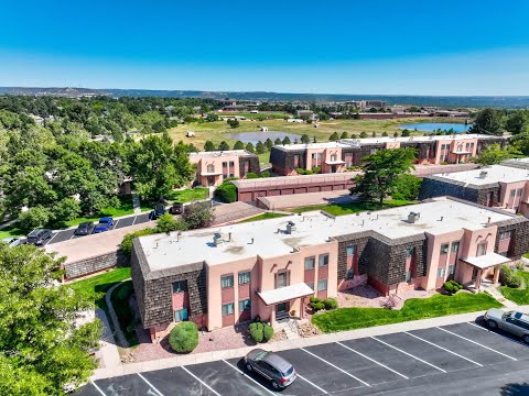 Vanessa Bivens presents 2979 Mesa Road, Unit B Colorado Springs, CO | ColdwellBankerHomes.com