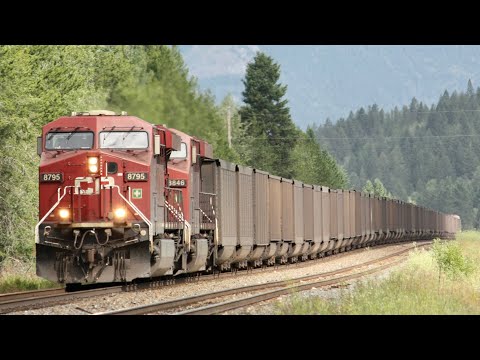 Horn Show!!! CP 8795 and CP 8846 Lead CP 862 East at Caithness, British Columbia