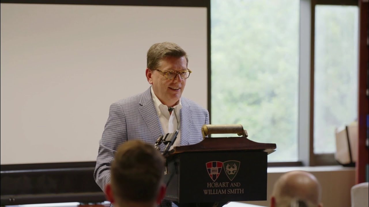 HWS - 2025 Distinguished Faculty Award