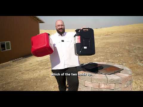 Wavian Jerry Can VS Plastic Gas Can