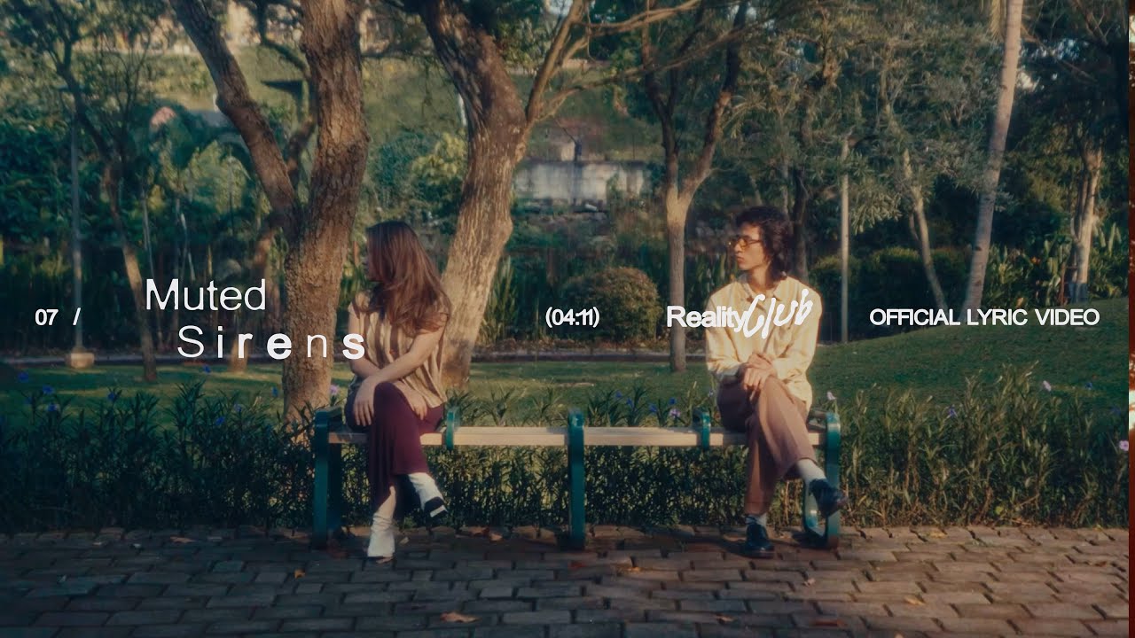 Lirik Lagu JUDUL1 - ARTIS1 dan Terjemahan