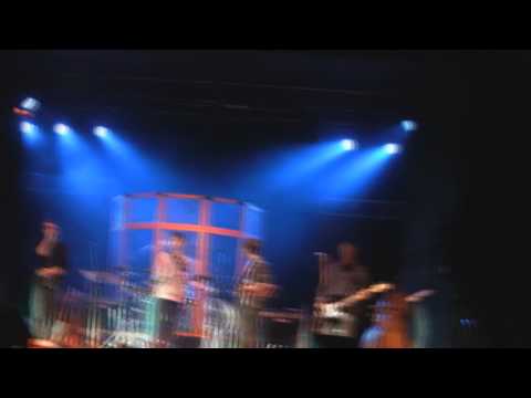 This world - The 5th Season (live at Jukebox)