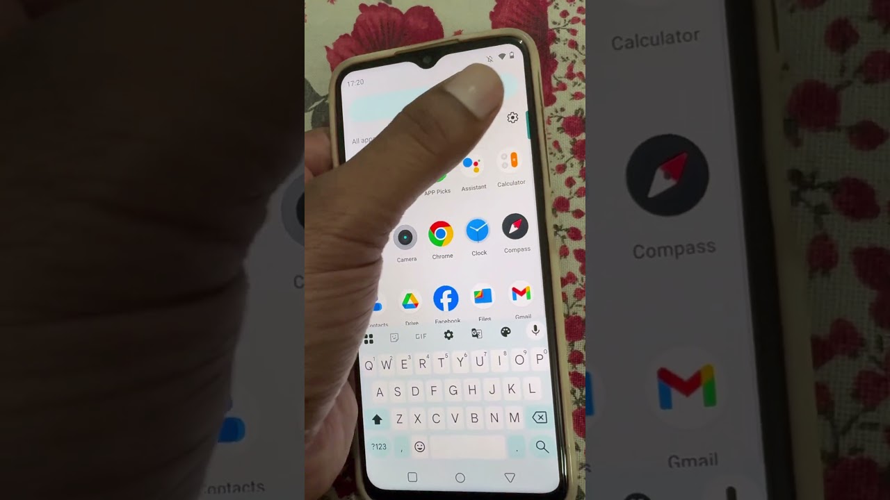 Turn off display keyboard when entering app drawer setting