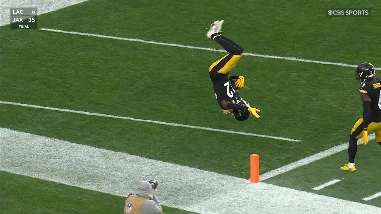 Another Steelers' defensive score!