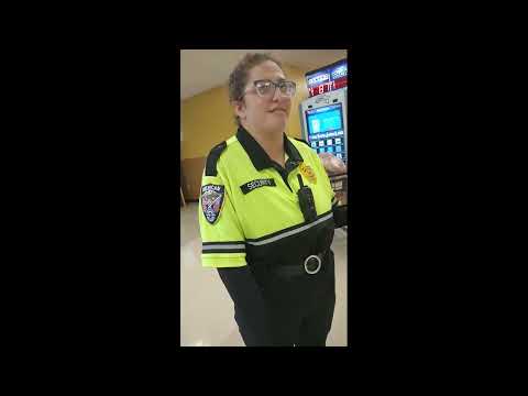 Fry's Grocery Store 'KAREN' in Phoenix, Az..