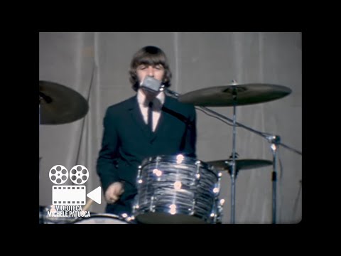 (8mm film) The Beatles - Live at the Teatro Adriano, Rome, Italy (June 28, 1965 / Evening Show)