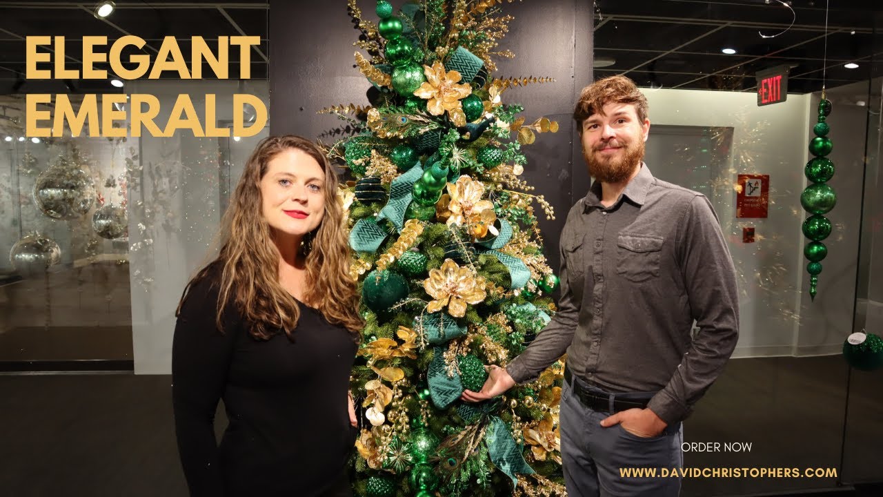 Follow the Yellow Brick Road to Elegant Emerald for Christmas 2022: Up Close & Personal with DC's
