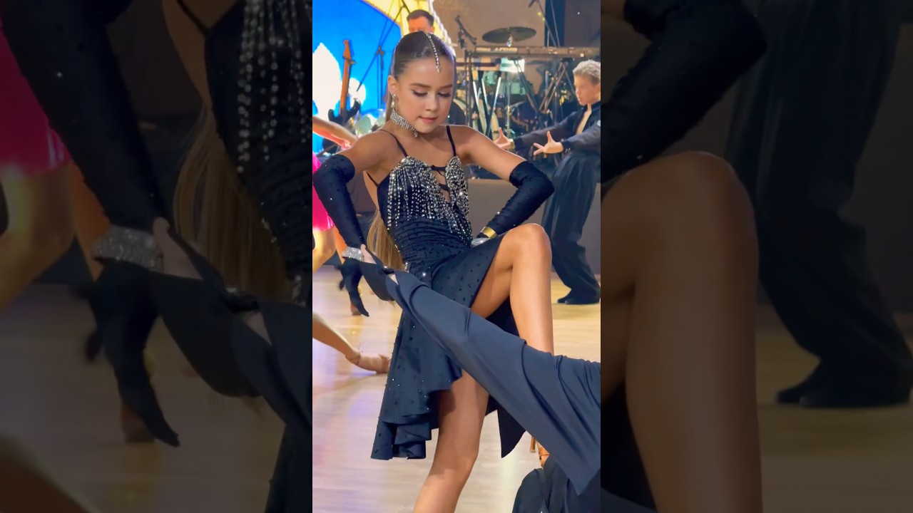 Paso🔥 #ballroomdance #dance #fup #video #latina #top #wdc #wdo #wdsf #wdsfdancesport #shorts