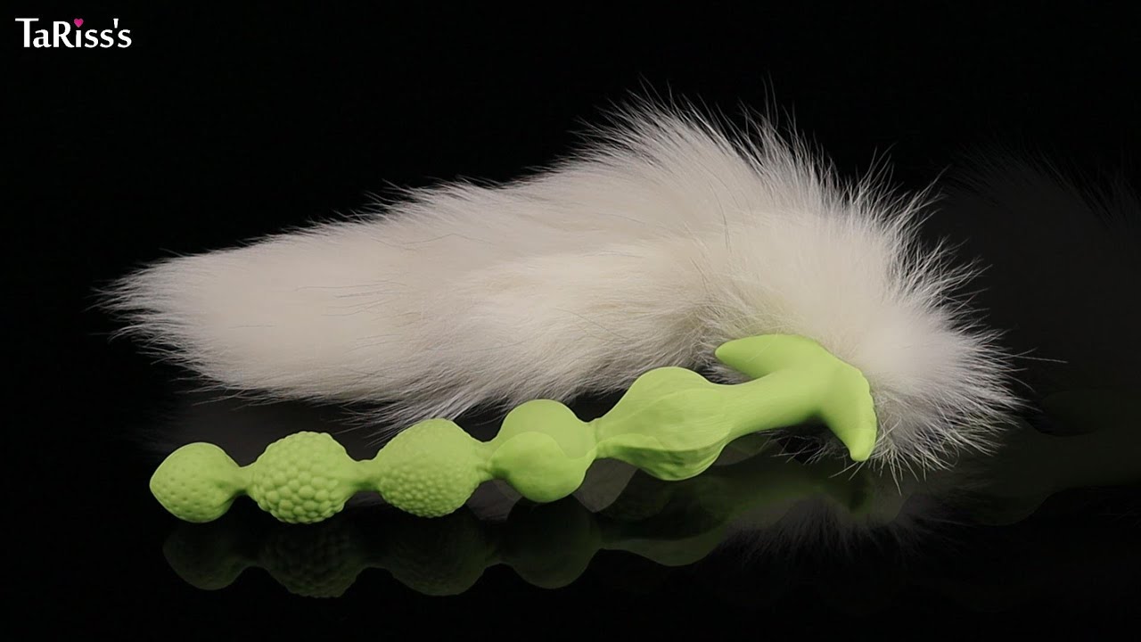 Emerald Heart Fox Tail Plug with Beads – Soft Silicone Fantasy Anal Beads with Fluffy White Tail