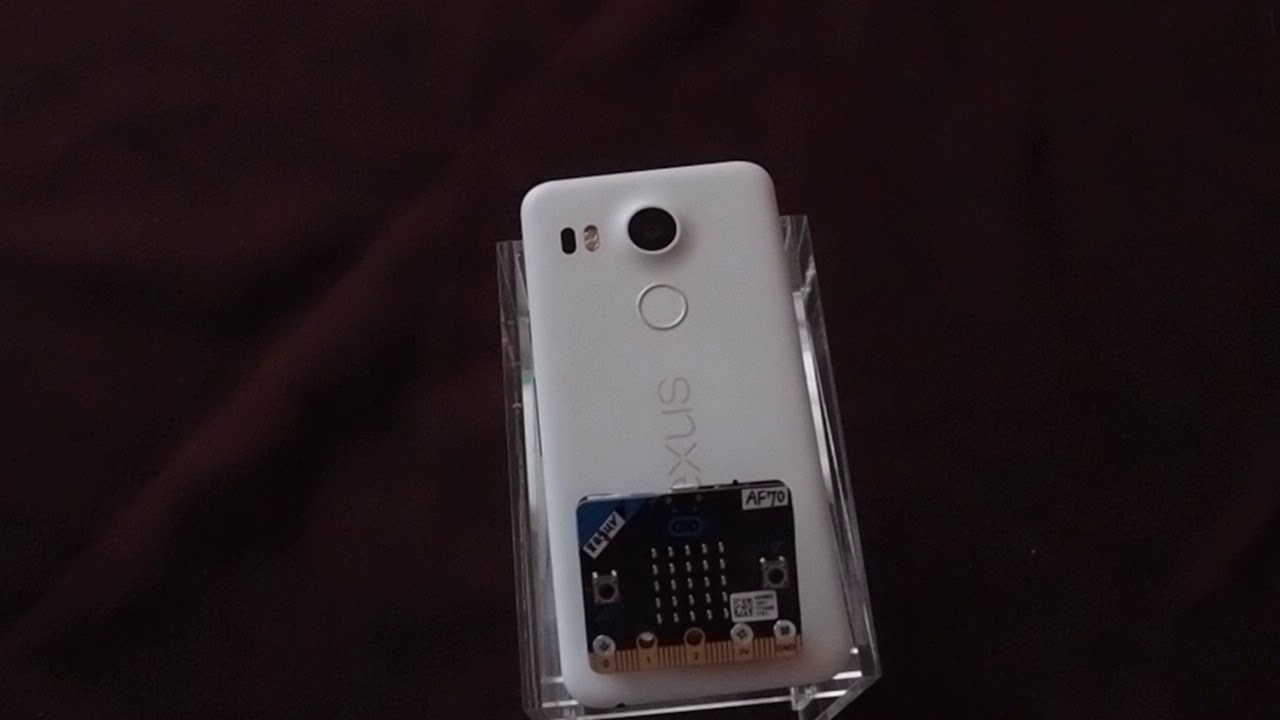 Communication by using NFC and Bluetooth UART( Android smartphone and micro:bit)