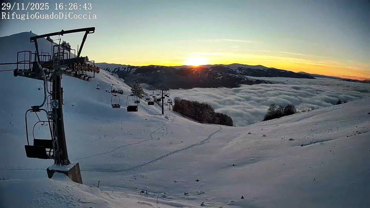 Guado di Coccia Chairlift View - Live Webcam | GeoWebcams