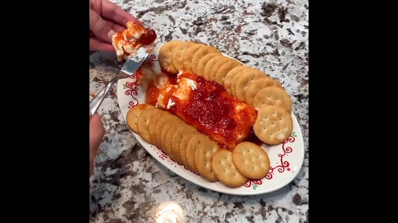EASY HOT PEPPER JELLY CREAM CHEESE DIP | SIMPLE RECIPE