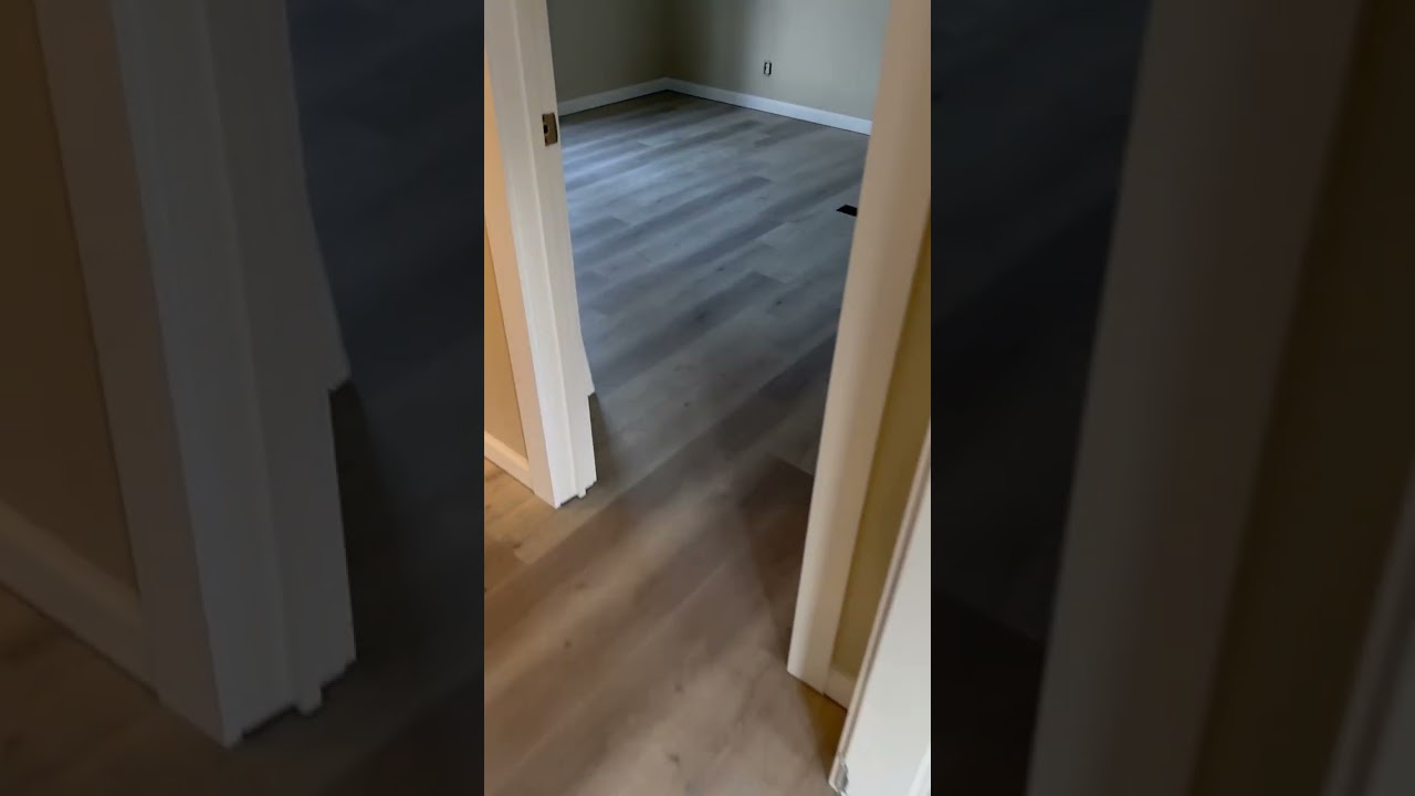 Vinyl floor installation