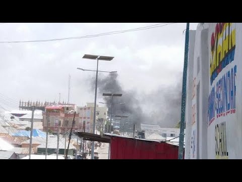 Bombings in Somalia's capital wound 13