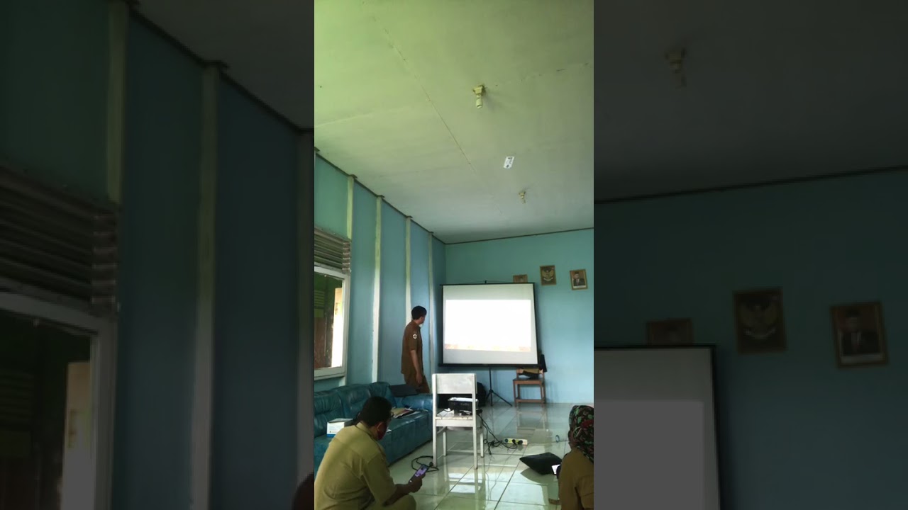 sosialisasi SOP penyimpanan obat UPT Talekung Punai