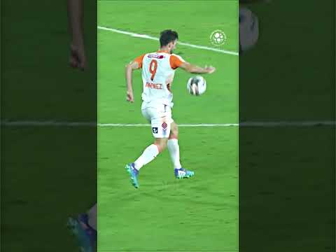 ๐ฆ๐ถ๐บ๐ฝ๐น๐ ๐ณ๐น๐ฎ๐๐น๐ฒ๐๐! ๐ฎโ๐จ | #CFCKBFC #ISL #KeralaBlasters #JesusJimenez #shorts
