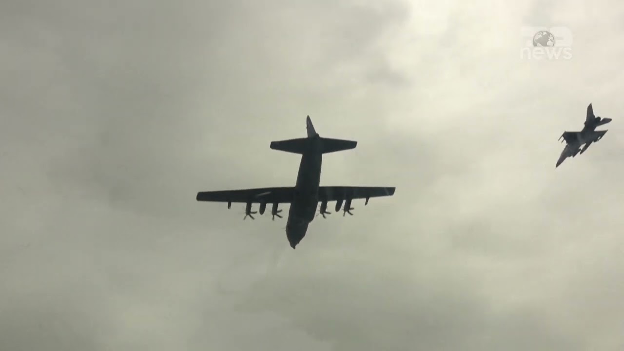 Top News/ 200 avionë ushtarakë në qiell / ’Mburoja e lirisë’, stërvitje ... Top News/ 200 avionë ushtarakë në qiell / ’Mburoja e lirisë’, stërvitje ...