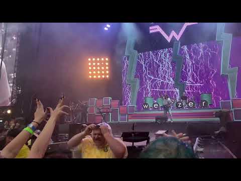 Weezer | Torrential Rains During Say it Ain’t So, Everyone Screams Along in Pit | Pittsburgh 2021