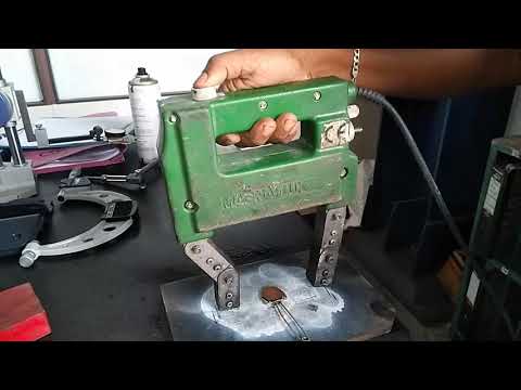 Pie gauge and yoke