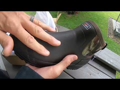 HISEA Men's Chelsea Rain Boots Waterproof Rubber Boots Review #hiseaboots #rubberboot #hisea