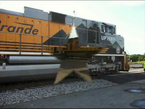 7-13-11 UP 1989 & UP 8449 Passenger Special stopped in Mcalester, OK "Pictures Only"