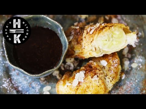 Healthy fried banana with dark chocolate sauce #Ad