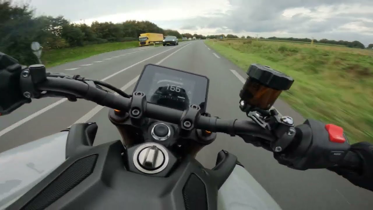 Yamaha MT-09 SP 2024 Acceleration 0-200