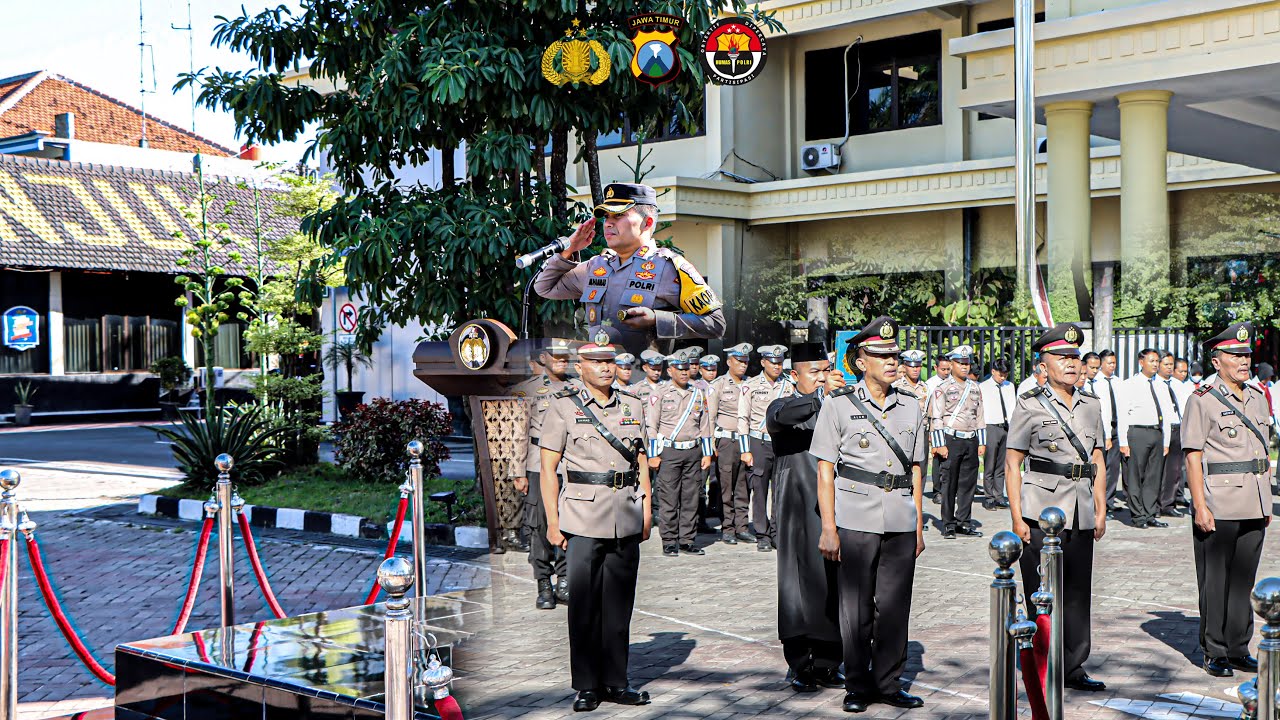 UPACARA SERAH TERIMA JABATAN KABAGLOG, KASAT BINMAS, DAN KAPOLSEK NGLUYU POLRES NGANJUK