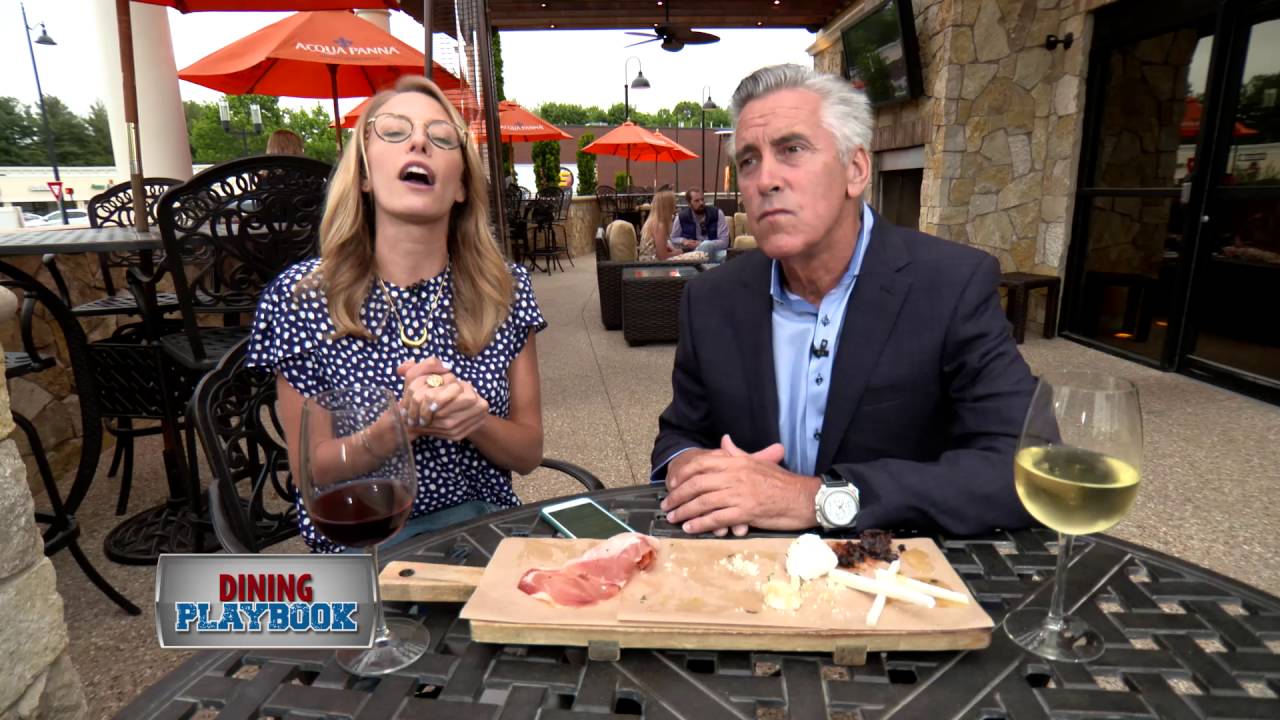 'Dining Playbook' Reviews Nantucket Black Book