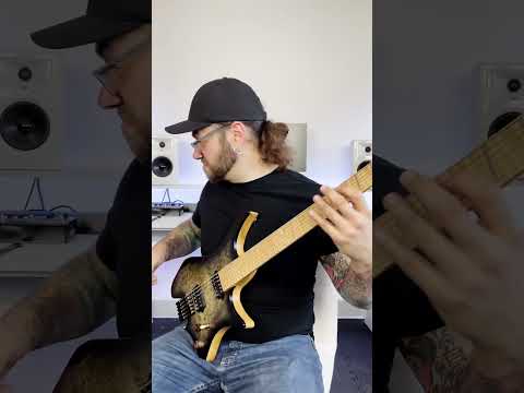 NK HEadless Guitar Wont Stay In Tune