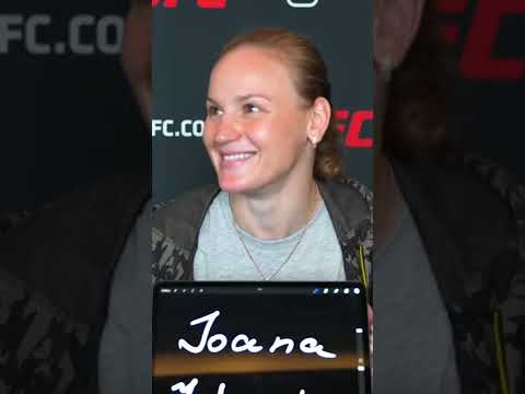 That’s a hard last name to spell 😂✍️ #ufc #joannajedrzejczyk #valentinashevchenko #jiriprochazka