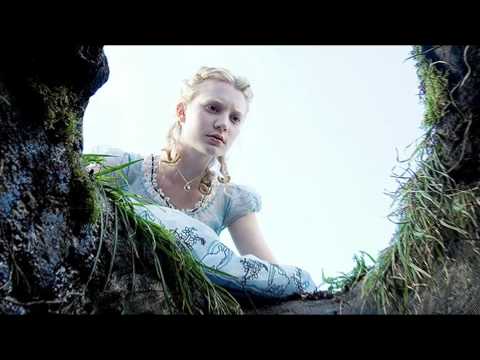 Alice In Wonderland - Direct Edition Movies Extra