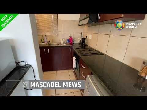 MUSCADEL MEWS 27, BURGUNDY ESTATE, CAPE TOWN. FOR SALE