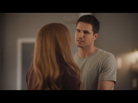 Caitlin & Ronnie Flashback - The Flash 8x11 | Arrowverse Scenes